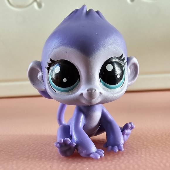 Hasbro | Toys | Lps Littlest Pet Shop Authentic 385 Purple Hungry ...